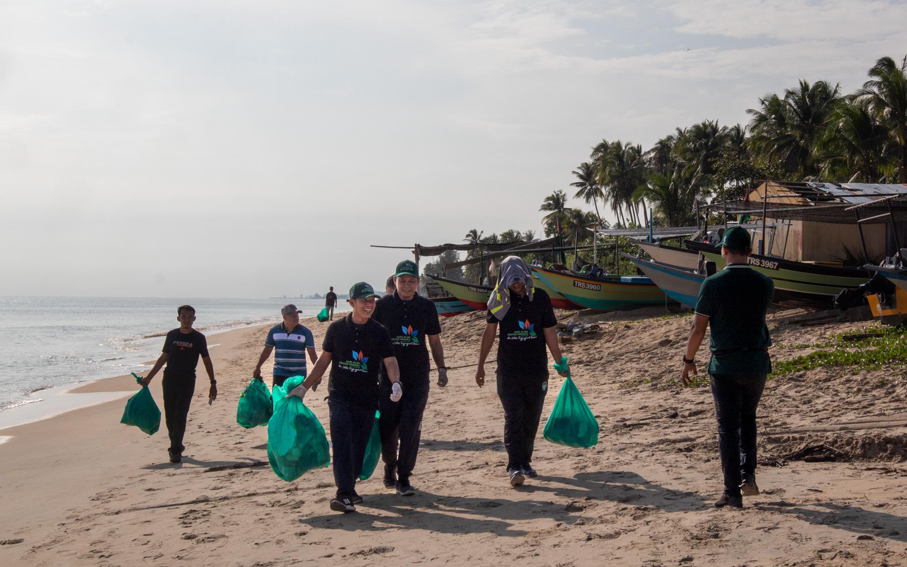Celebrating Hari Alam Sekitar Negara 2023 with Batu Rakit Beach ...
